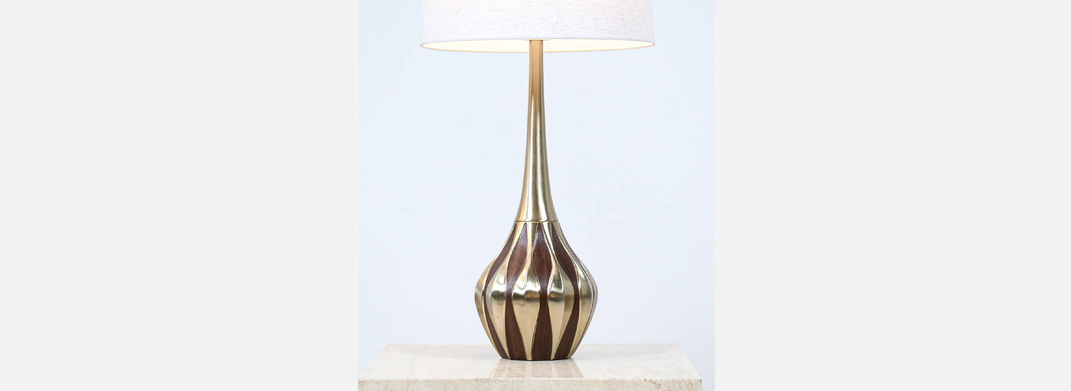 Mid-Century Sculpted Brass Tables Lamp by Laurel | Danish Modern L.A.