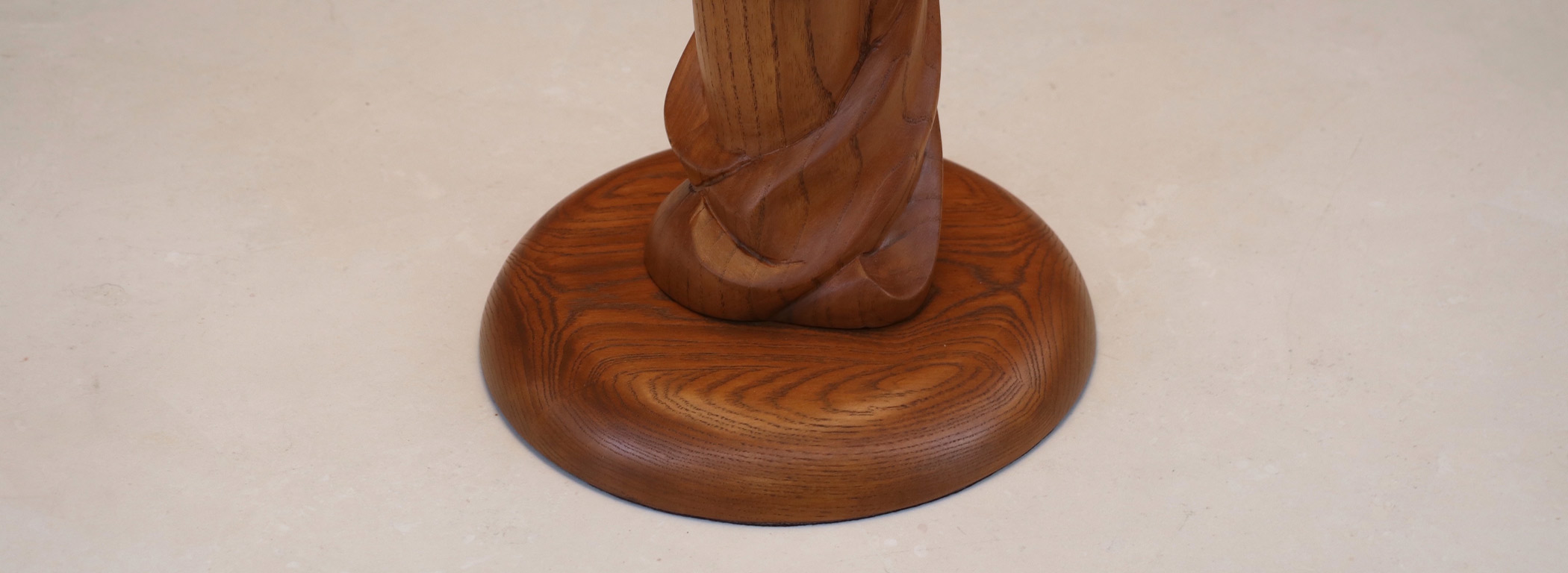 Mid-Century Modern Sculpted Woman Figure Table Lamp by Lighthouse Co ...